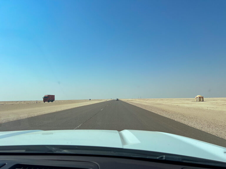 The 'Empty Quarter' - John and Maggie Photography
